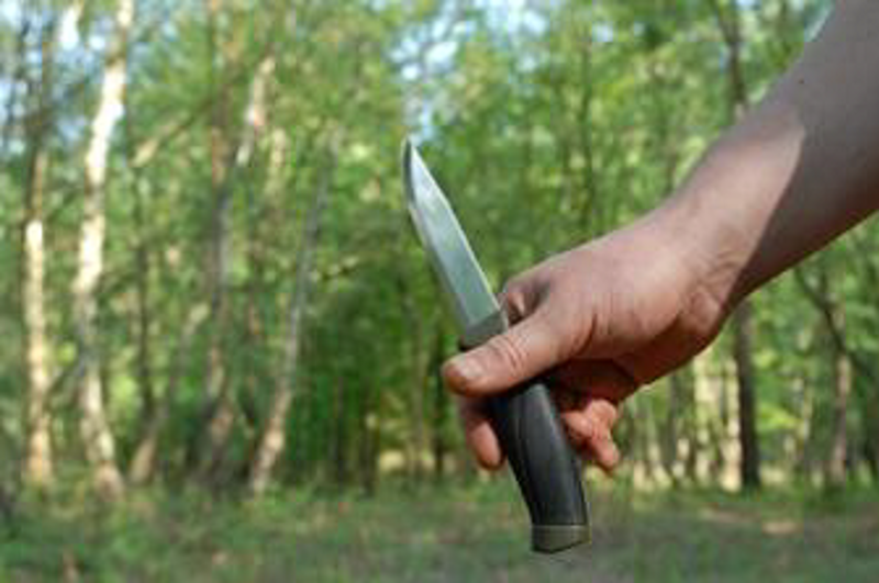Some additional tips for safe knife use | Scouts